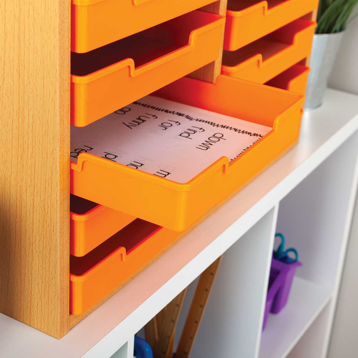 Oak 18-Slot Mail Center With Trays - Single Colors