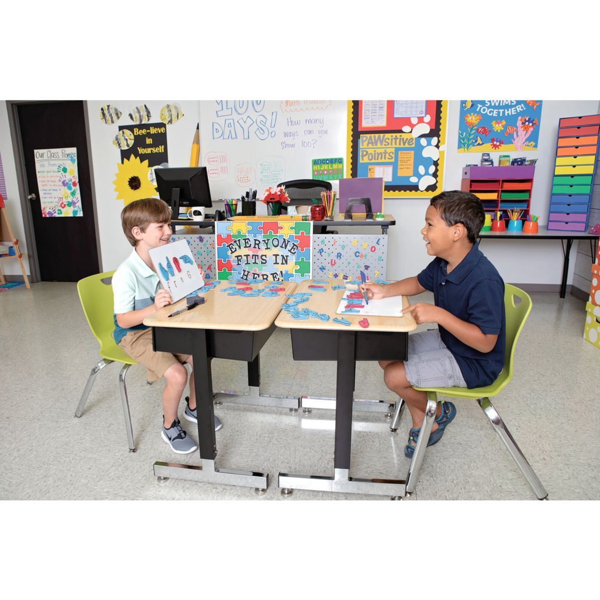 Wonderfoam Magnetic Sign Language Letters - 26 pieces